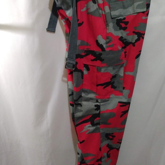 Regal Wear | Pants | Regal Wear Camoflage Cargo Pant | Poshmark